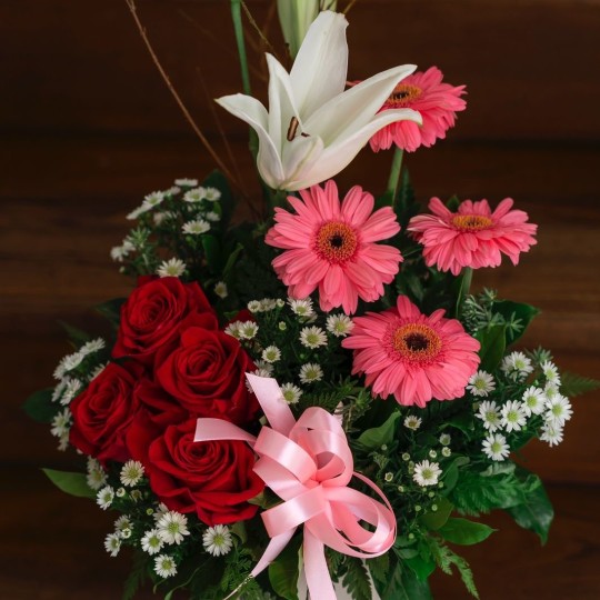 Flores para Mamá a Domicilio - Floristería Evelyn El Salvador